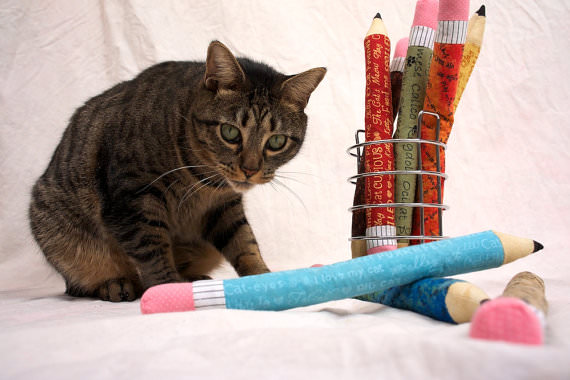 10 Unique Handmade Cat Products