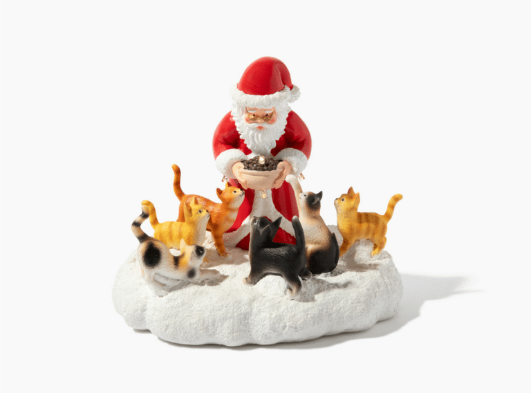 Christmas Santa Feeding Cats - iHeartCats.com